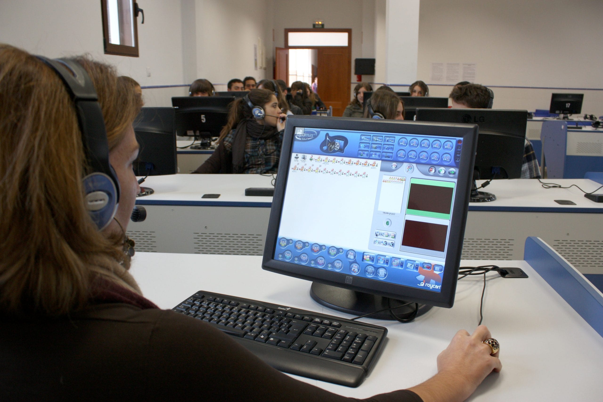 Soroll Electrònic to absorb Roycan Audiosistemas - Soroll Electronic